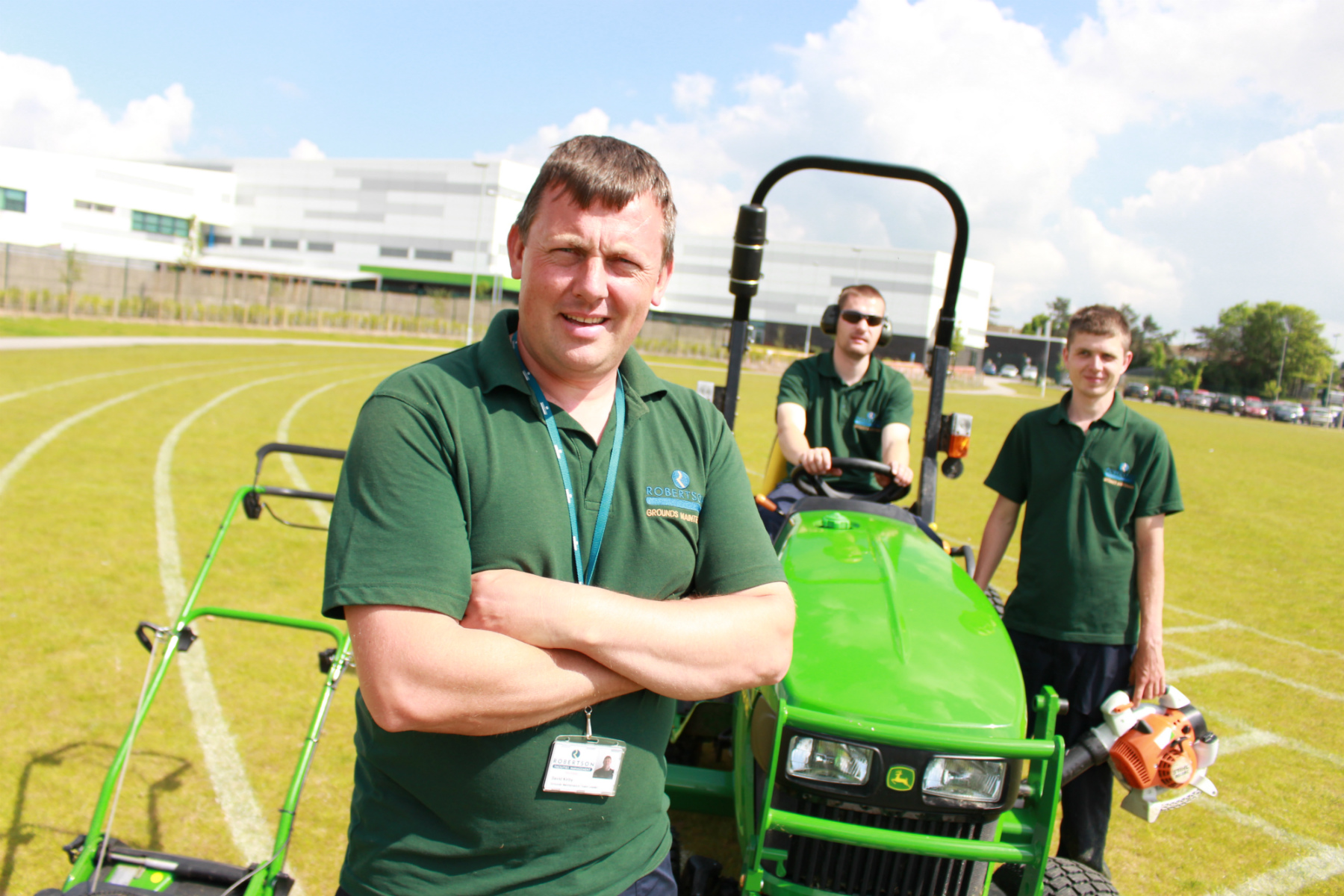 Robertson FM signs multisite Tyneside contract