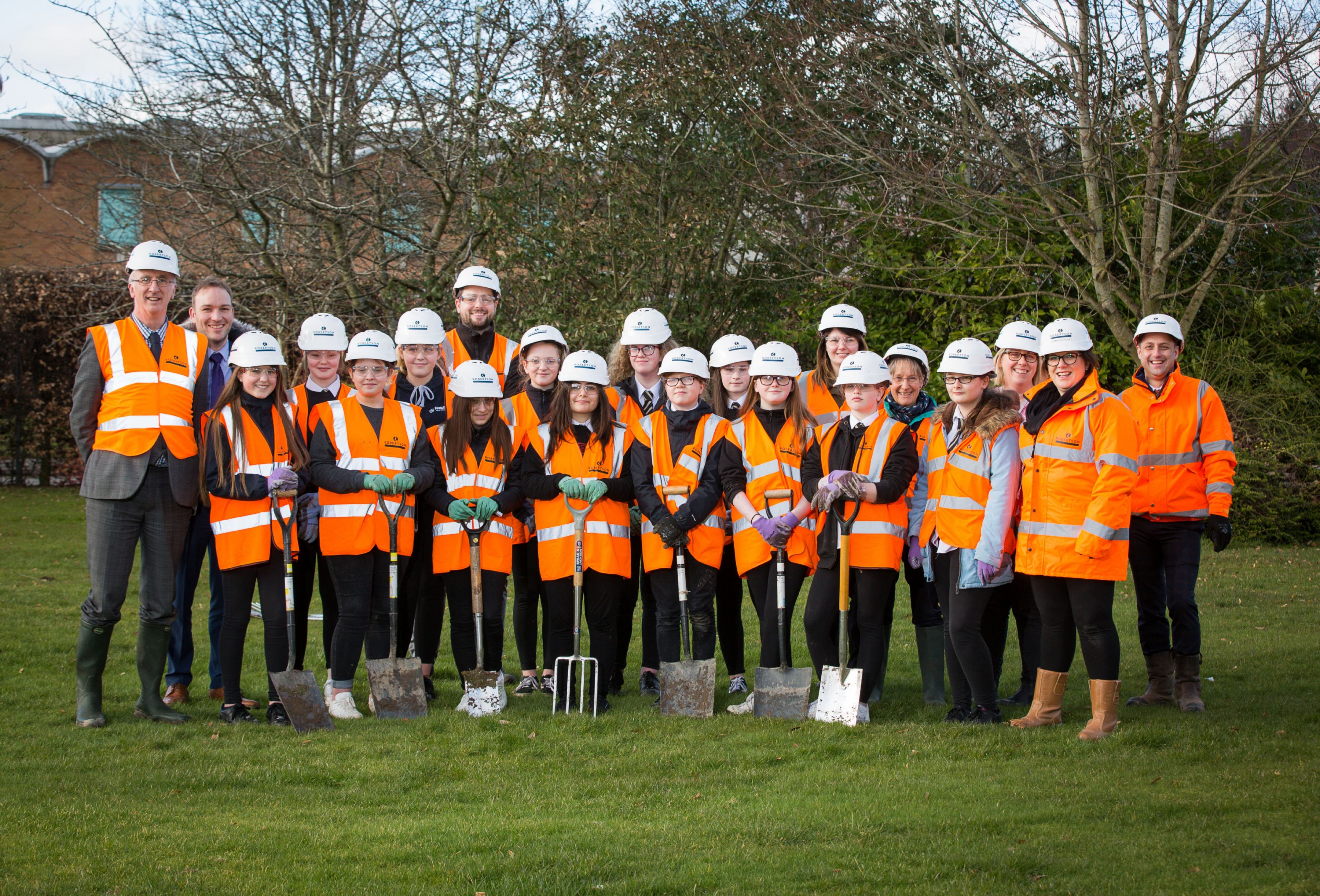 Perth Grammar School partners with Robertson to plant trees as part of ...