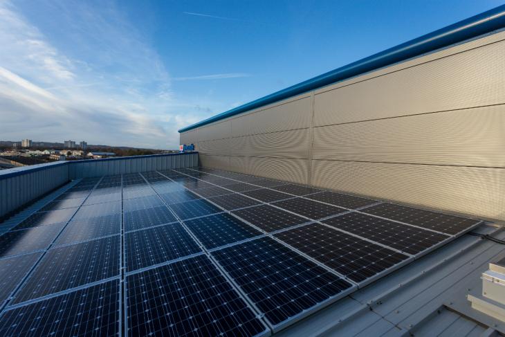 Decarbonisation partner | energy management | Robertson