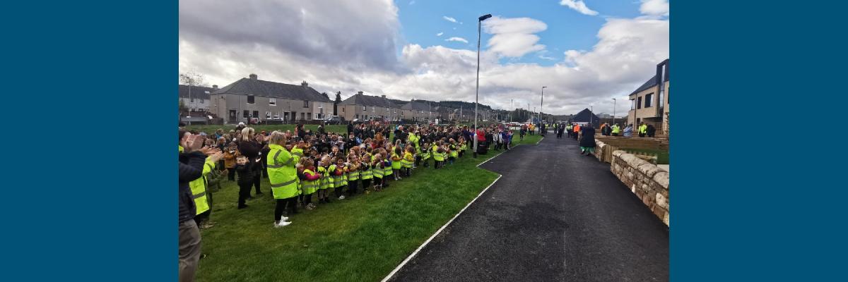Pupils at Merkinch Primary School in Inverness thank Robertson ...